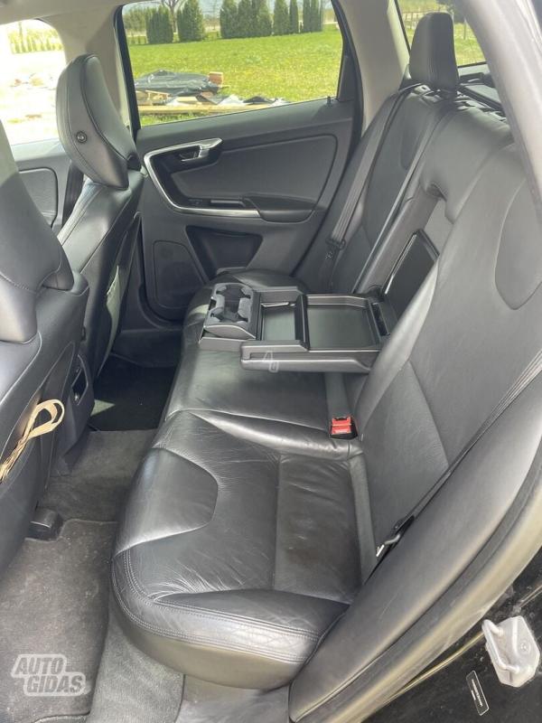 Volvo XC60 2014 Kauņa, ar dzinēja tilpumu 3.00 L un nobraukumu 268 tūkst. km par 10500 €, foto 10 vietnē AUTOMOTO.COM.LV