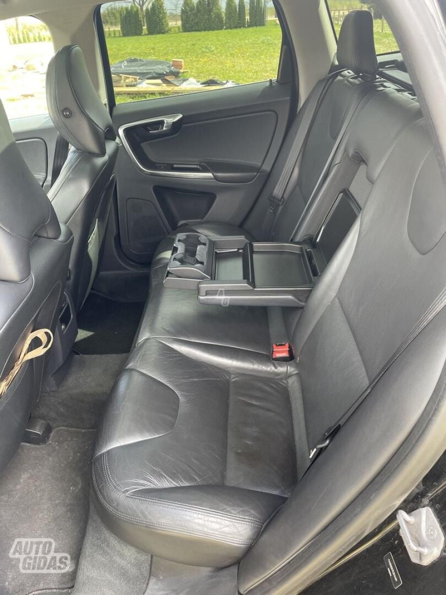 Volvo XC60 2014 Kauņa, ar dzinēja tilpumu 3.00 L un nobraukumu 268 tūkst. km par 10500 €, foto 11 vietnē AUTOMOTO.COM.LV