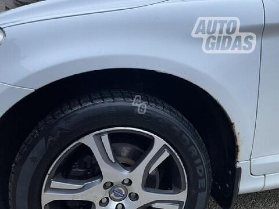 Volvo XC60 2014 in Radviliskis, with an engine capacity of 2.00 L and mileage of 310 thousand km for 9500 €, photo 6 on AUTOMOTO.COM.LV