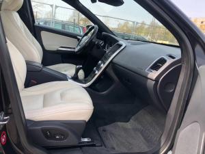 Volvo XC60 2014 in Riga, with an engine capacity of 2.00 L and mileage of 278 thousand km for 13950 €, photo 14 on AUTOMOTO.COM.LV