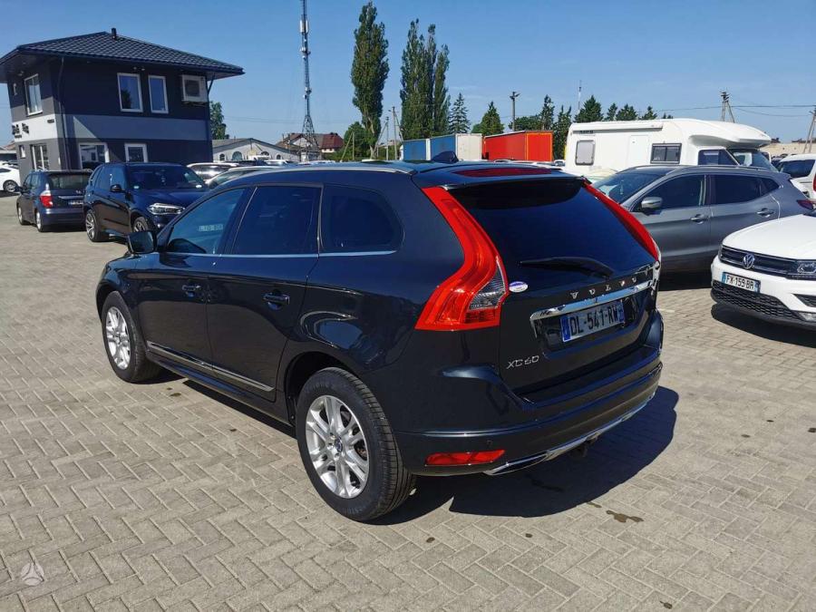Volvo XC60 2014 in Taurage, with an engine capacity of 1.98 L and mileage of 267 thousand km for 9700 €, photo 6 on AUTOMOTO.COM.LV