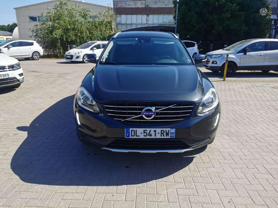Volvo XC60 2014 in Taurage, with an engine capacity of 1.98 L and mileage of 267 thousand km for 9700 €, photo 8 on AUTOMOTO.COM.LV