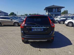 Volvo XC60 2014 in Taurage, with an engine capacity of 1.98 L and mileage of 267 thousand km for 9700 €, photo 9 on AUTOMOTO.COM.LV