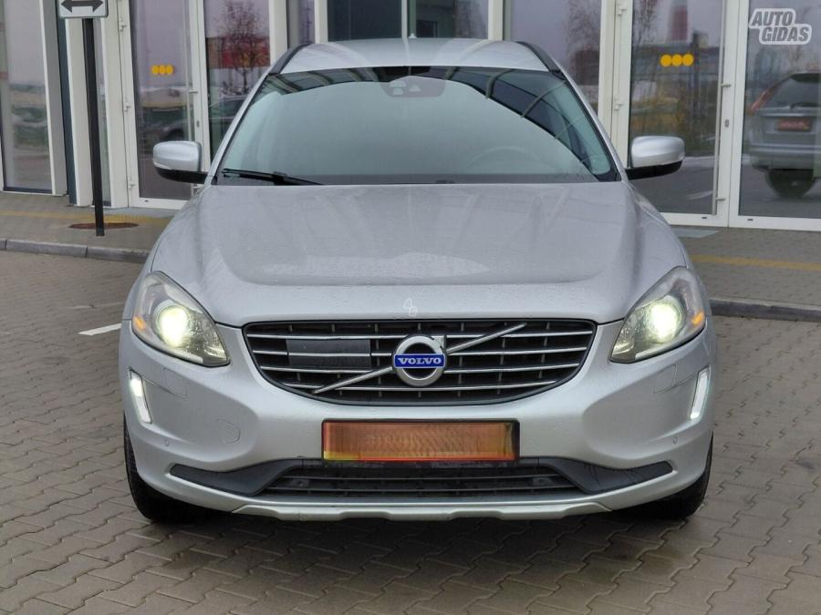 Volvo XC60 2014 in Kaunas, with an engine capacity of 2.00 L and mileage of 275 thousand km for 6750 €, photo 6 on AUTOMOTO.COM.LV