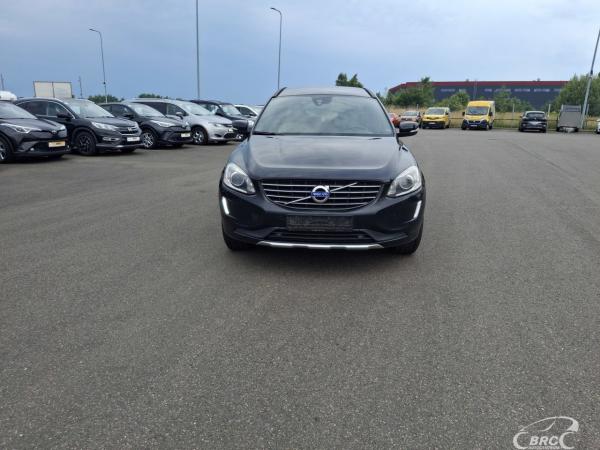 Volvo XC60 2014 in Vilnius, with an engine capacity of 2.40 L and mileage of 329 thousand km for 8900 €, photo 2 on AUTOMOTO.COM.LV