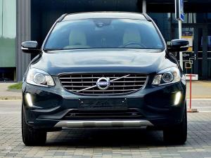Volvo XC60 2014 in Siauliai, with an engine capacity of 2.40 L and mileage of 186 thousand km for 13650 €, photo 4 on AUTOMOTO.COM.LV