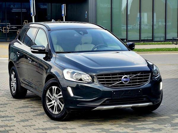 Volvo XC60 2014 in Siauliai, with an engine capacity of 2.40 L and mileage of 186 thousand km for 13650 €, photo 4 on AUTOMOTO.COM.LV