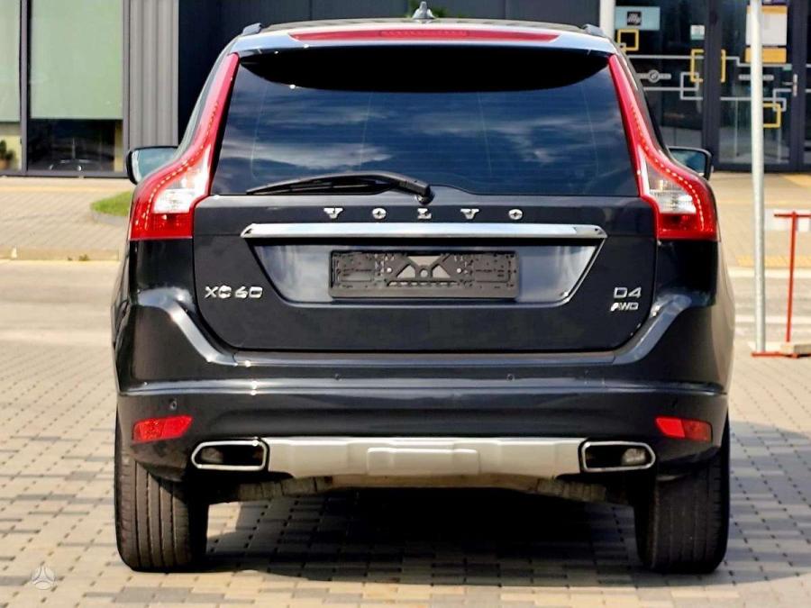 Volvo XC60 2014 in Siauliai, with an engine capacity of 2.40 L and mileage of 186 thousand km for 13650 €, photo 8 on AUTOMOTO.COM.LV