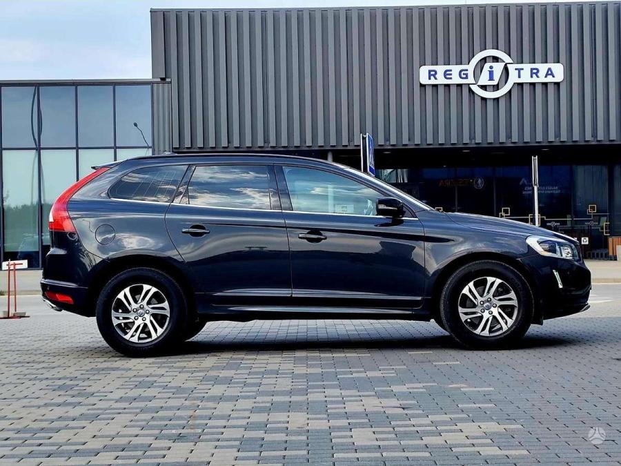 Volvo XC60 2014 in Siauliai, with an engine capacity of 2.40 L and mileage of 186 thousand km for 13650 €, photo 12 on AUTOMOTO.COM.LV