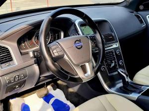 Volvo XC60 2014 in Siauliai, with an engine capacity of 2.40 L and mileage of 186 thousand km for 13650 €, photo 18 on AUTOMOTO.COM.LV