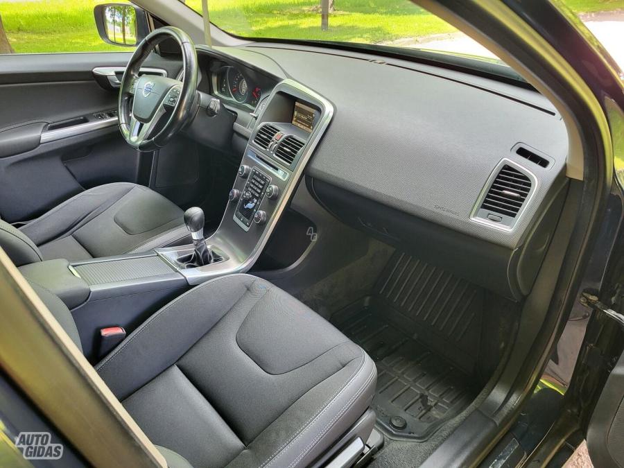 Volvo XC60 2014 Šauļi, ar dzinēja tilpumu 2.00 L un nobraukumu 340 tūkst. km par 7550 €, foto 9 vietnē AUTOMOTO.COM.LV