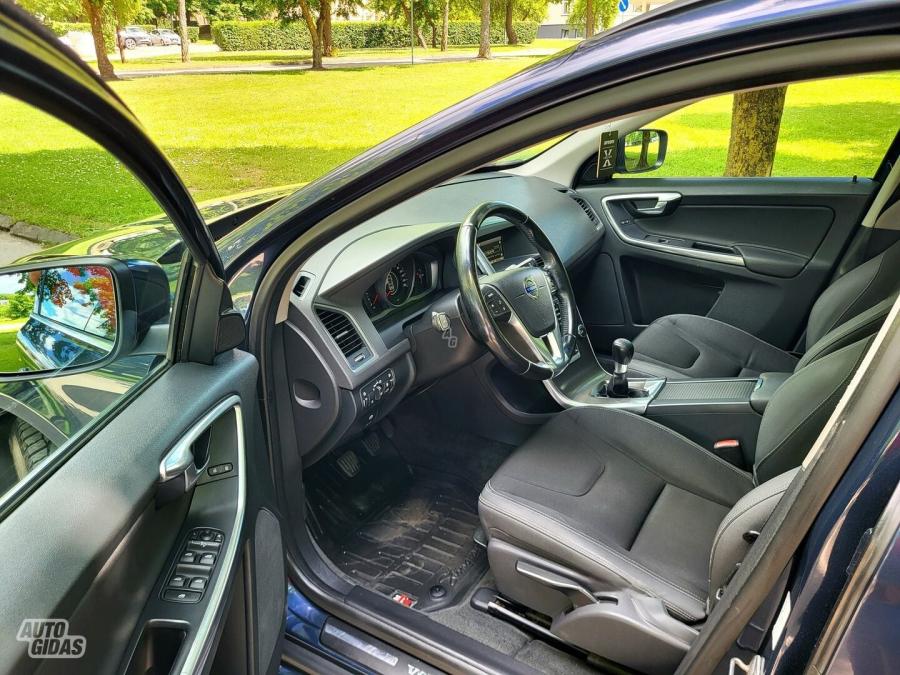 Volvo XC60 2014 Šauļi, ar dzinēja tilpumu 2.00 L un nobraukumu 340 tūkst. km par 7550 €, foto 19 vietnē AUTOMOTO.COM.LV