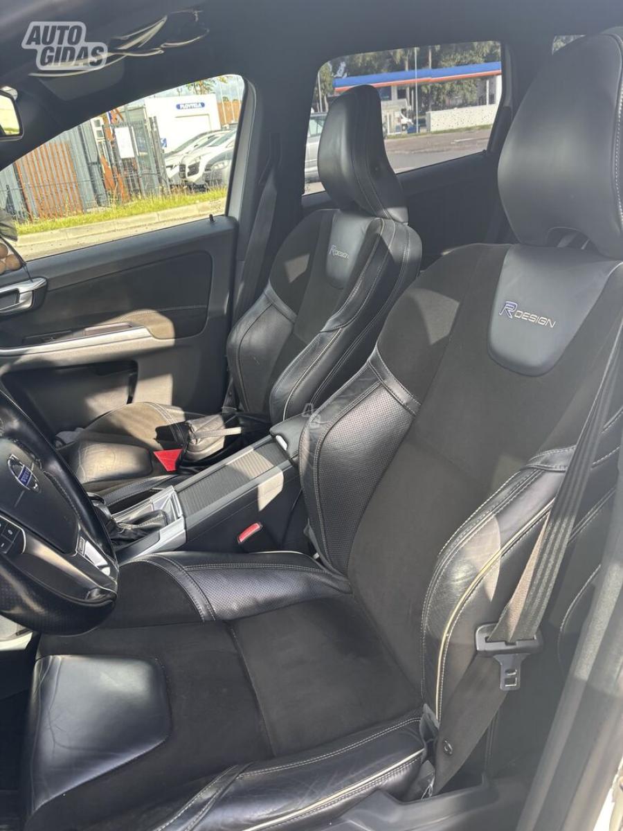 Volvo XC60 2014 Klaipėda, ar dzinēja tilpumu 2.00 L un nobraukumu 281 tūkst. km par 11500 €, foto 9 vietnē AUTOMOTO.COM.LV