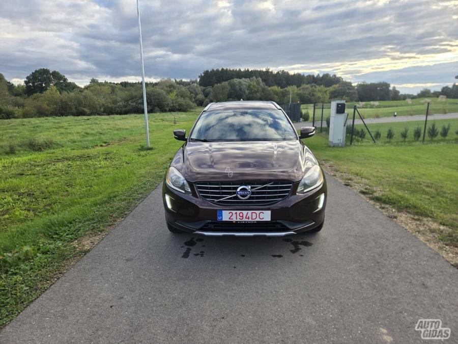 Volvo XC60 2014 Radviliškis, ar dzinēja tilpumu 3.20 L un nobraukumu 260 tūkst. km par 8000 €, foto 4 vietnē AUTOMOTO.COM.LV