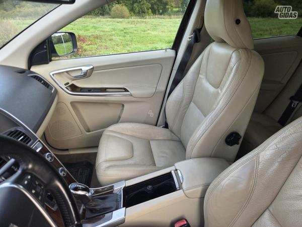 Volvo XC60 2014 Radviliškis, ar dzinēja tilpumu 3.20 L un nobraukumu 260 tūkst. km par 8000 €, foto 10 vietnē AUTOMOTO.COM.LV