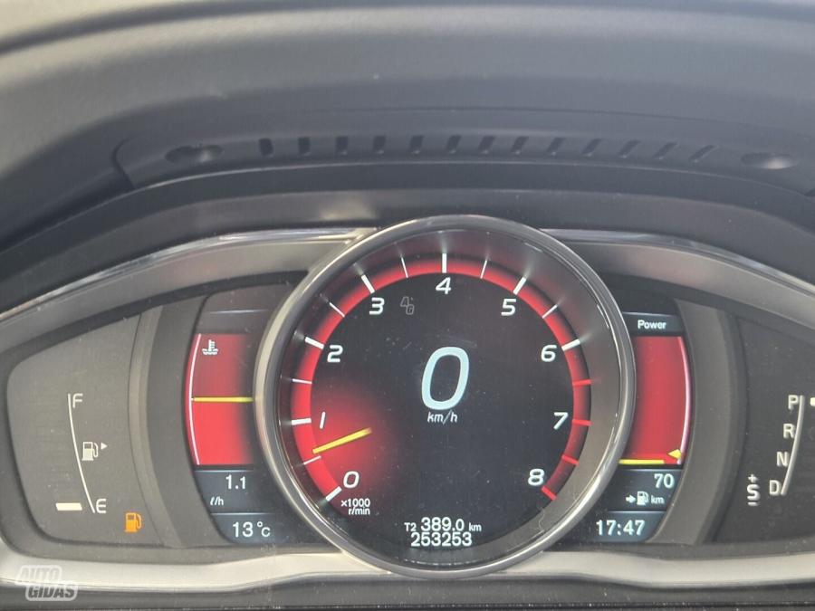 Volvo XC60 2014 Radviliškis, ar dzinēja tilpumu 3.20 L un nobraukumu 260 tūkst. km par 8000 €, foto 13 vietnē AUTOMOTO.COM.LV
