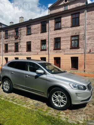 Volvo XC60 2015 in Riga, with an engine capacity of 2.40 L and mileage of 242 thousand km for 14600 €, photo 3 on AUTOMOTO.COM.LV