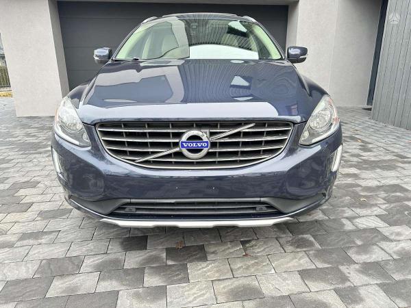 Volvo XC60 2015 in Siauliai, with an engine capacity of 2.95 L and mileage of 240 thousand km for 13000 €, photo 1 on AUTOMOTO.COM.LV