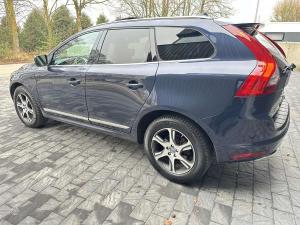 Volvo XC60 2015 Šauļi, ar dzinēja tilpumu 2.95 L un nobraukumu 240 tūkst. km par 13000 €, foto 7 vietnē AUTOMOTO.COM.LV