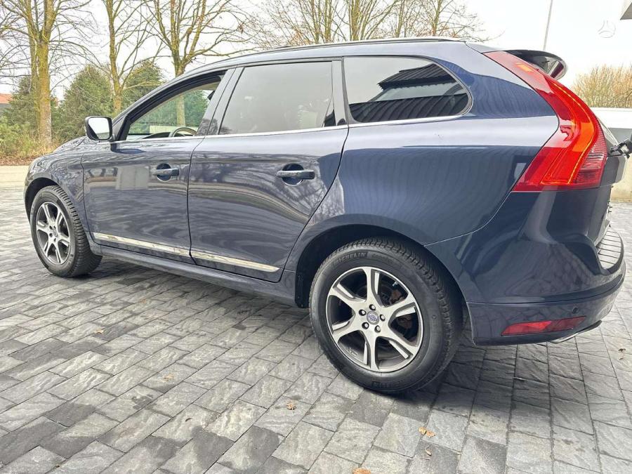 Volvo XC60 2015 Šauļi, ar dzinēja tilpumu 2.95 L un nobraukumu 240 tūkst. km par 13000 €, foto 12 vietnē AUTOMOTO.COM.LV