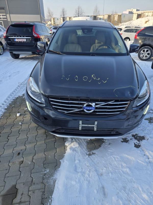 Volvo XC60 2015 in Klaipeda, with an engine capacity of 0.00 L and mileage of 0 thousand km for 6700 €, photo 3 on AUTOMOTO.COM.LV