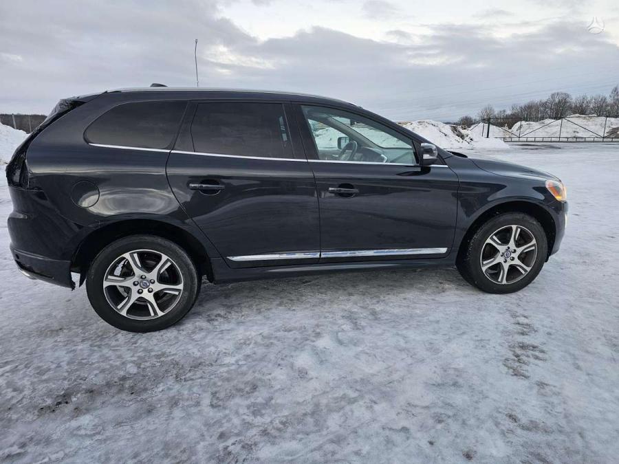 Volvo XC60 2015 in Klaipeda, with an engine capacity of 2.95 L and mileage of 297 thousand km for 6400 €, photo 6 on AUTOMOTO.COM.LV