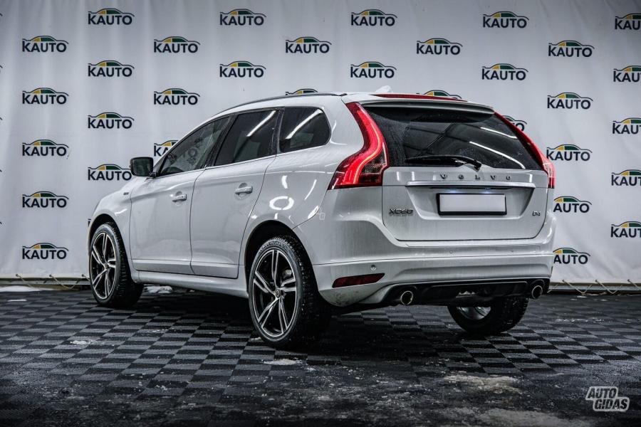 Volvo XC60 2015 in Kaunas, with an engine capacity of 2.00 L and mileage of 284 thousand km for 12890 €, photo 4 on AUTOMOTO.COM.LV
