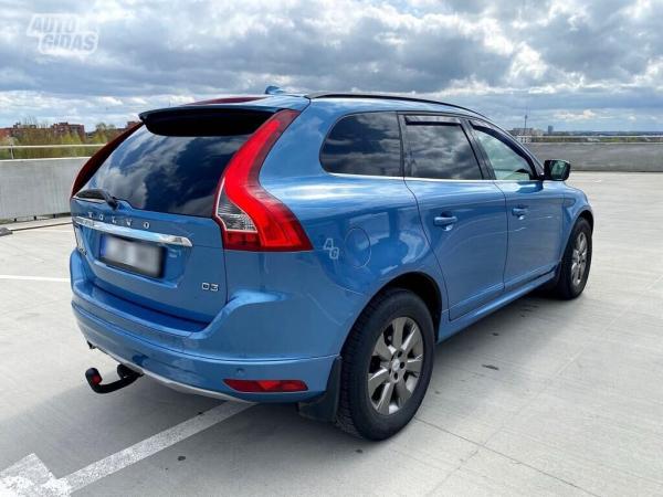 Volvo XC60 2015 Alīta, ar dzinēja tilpumu 2.00 L un nobraukumu 214 tūkst. km par 13000 €, foto 9 vietnē AUTOMOTO.COM.LV