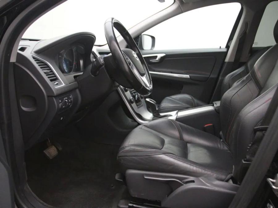 Volvo XC60 2015 Viļņa, ar dzinēja tilpumu 2.00 L un nobraukumu 205 tūkst. km par 14899 €, foto 5 vietnē AUTOMOTO.COM.LV