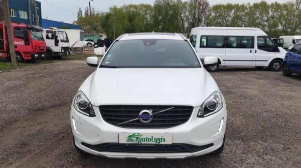 Volvo XC60 2015 in Klaipeda, with an engine capacity of 1.97 L and mileage of 160 thousand km for 13600 €, photo 2 on AUTOMOTO.COM.LV