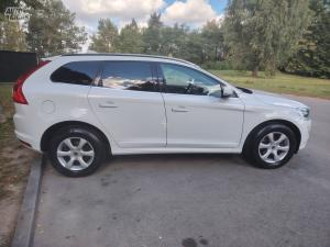 Volvo XC60 2015 in Raseiniai, with an engine capacity of 2.40 L and mileage of 305 thousand km for 10999 €, photo  on AUTOMOTO.COM.LV