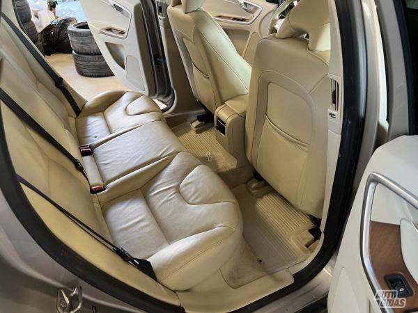 Volvo XC60 2015 Klaipėda, ar dzinēja tilpumu 3.00 L un nobraukumu 250 tūkst. km par 3600 €, foto 7 vietnē AUTOMOTO.COM.LV