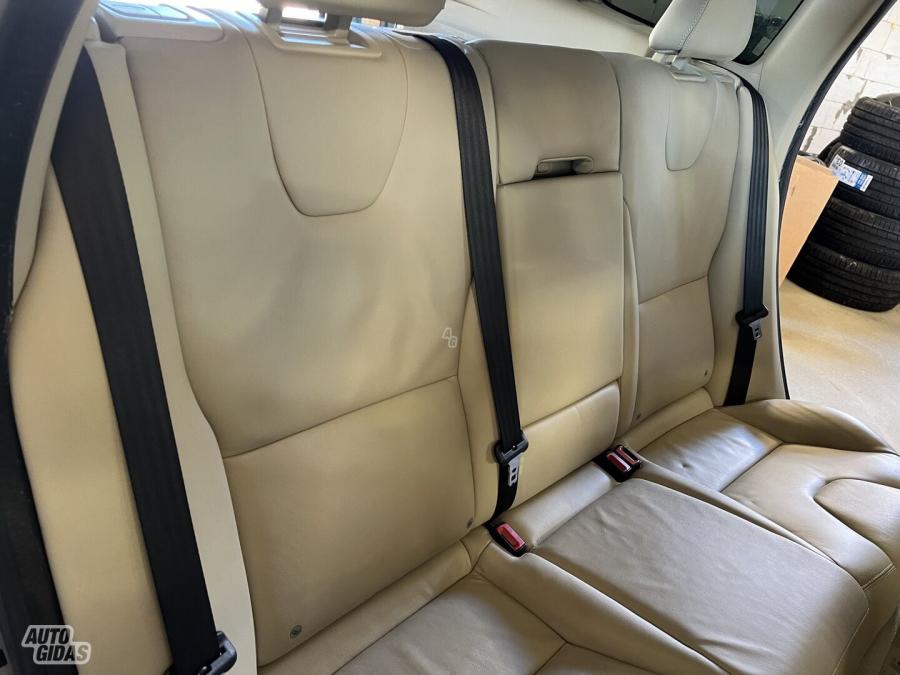 Volvo XC60 2015 Klaipėda, ar dzinēja tilpumu 3.00 L un nobraukumu 250 tūkst. km par 3600 €, foto 10 vietnē AUTOMOTO.COM.LV