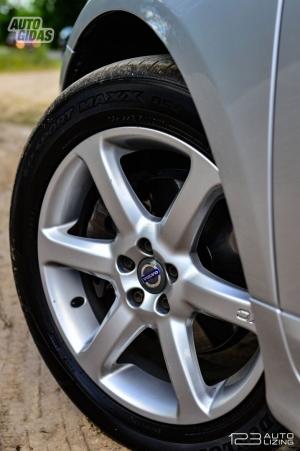Volvo XC60 2015 Kretinga, ar dzinēja tilpumu 2.00 L un nobraukumu 262 tūkst. km par 12250 €, foto 6 vietnē AUTOMOTO.COM.LV