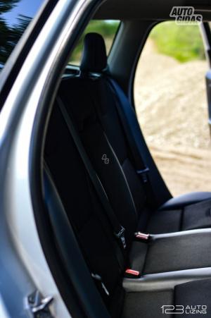 Volvo XC60 2015 Kretinga, ar dzinēja tilpumu 2.00 L un nobraukumu 262 tūkst. km par 12250 €, foto 13 vietnē AUTOMOTO.COM.LV
