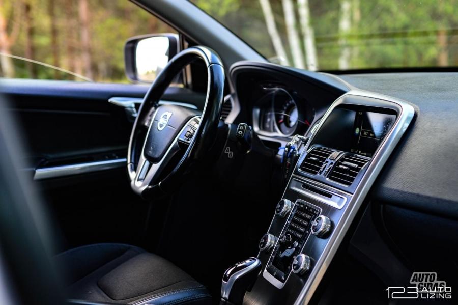 Volvo XC60 2015 Kretinga, ar dzinēja tilpumu 2.00 L un nobraukumu 262 tūkst. km par 12250 €, foto 15 vietnē AUTOMOTO.COM.LV
