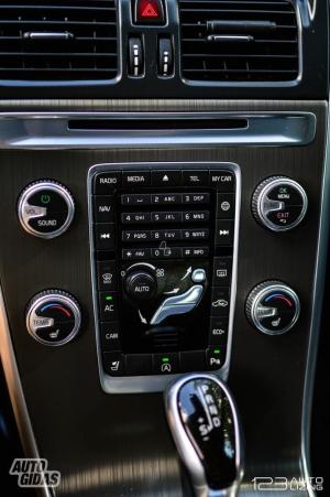 Volvo XC60 2015 Kretinga, ar dzinēja tilpumu 2.00 L un nobraukumu 262 tūkst. km par 12250 €, foto 20 vietnē AUTOMOTO.COM.LV