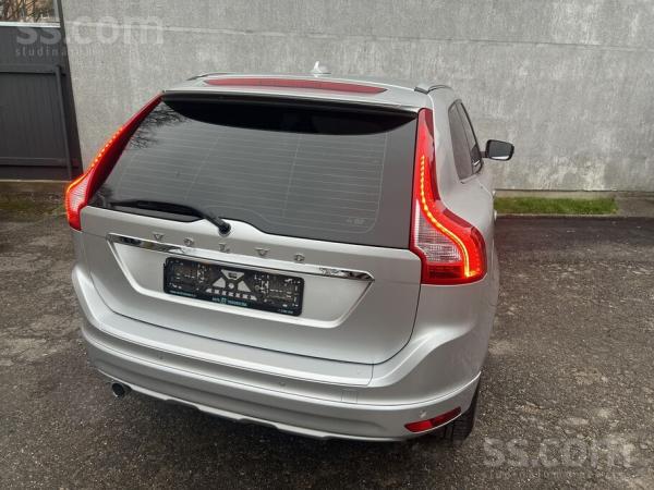 Volvo XC60 2015 Liepāja, ar dzinēja tilpumu 2.00 L un nobraukumu 171 tūkst. km par 10750 €, foto 3 vietnē AUTOMOTO.COM.LV