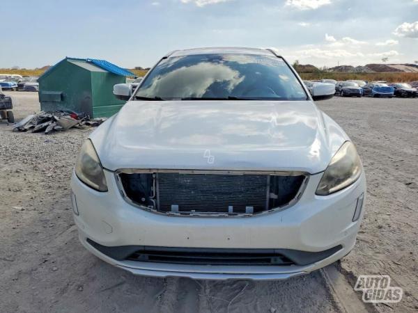 Volvo XC60 2015 in Vilkaviskis, with an engine capacity of 2.00 L and mileage of 318 thousand km for 6200 €, photo 5 on AUTOMOTO.COM.LV