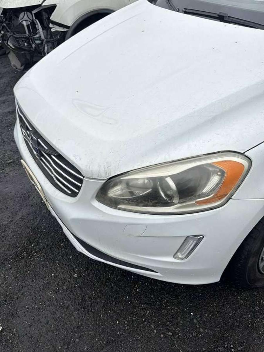 Volvo XC60 2015 Šauļi, ar dzinēja tilpumu 2.95 L un nobraukumu 182 tūkst. km par 9500 €, foto 11 vietnē AUTOMOTO.COM.LV