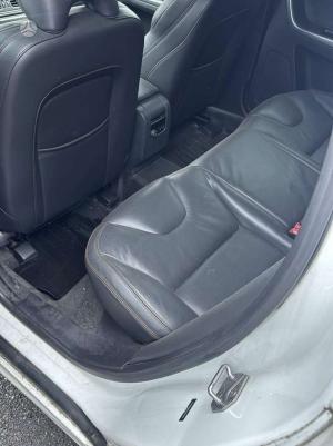 Volvo XC60 2015 Šauļi, ar dzinēja tilpumu 2.95 L un nobraukumu 182 tūkst. km par 9500 €, foto 14 vietnē AUTOMOTO.COM.LV