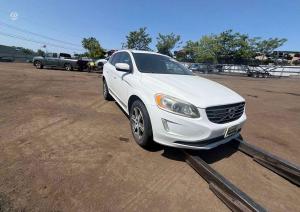 Volvo XC60 2015 Šauļi, ar dzinēja tilpumu 2.95 L un nobraukumu 182 tūkst. km par 9500 €, foto 32 vietnē AUTOMOTO.COM.LV