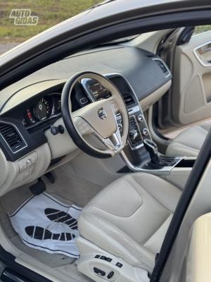 Volvo XC60 2015 in Alytus, with an engine capacity of 2.00 L and mileage of 222 thousand km for 11600 €, photo 15 on AUTOMOTO.COM.LV