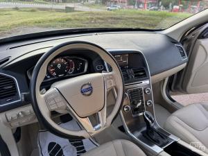 Volvo XC60 2015 in Alytus, with an engine capacity of 2.00 L and mileage of 222 thousand km for 11600 €, photo 17 on AUTOMOTO.COM.LV