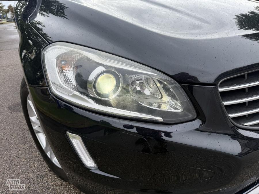 Volvo XC60 2015 Ukmergė, ar dzinēja tilpumu 2.40 L un nobraukumu 330 tūkst. km par 9300 €, foto 8 vietnē AUTOMOTO.COM.LV