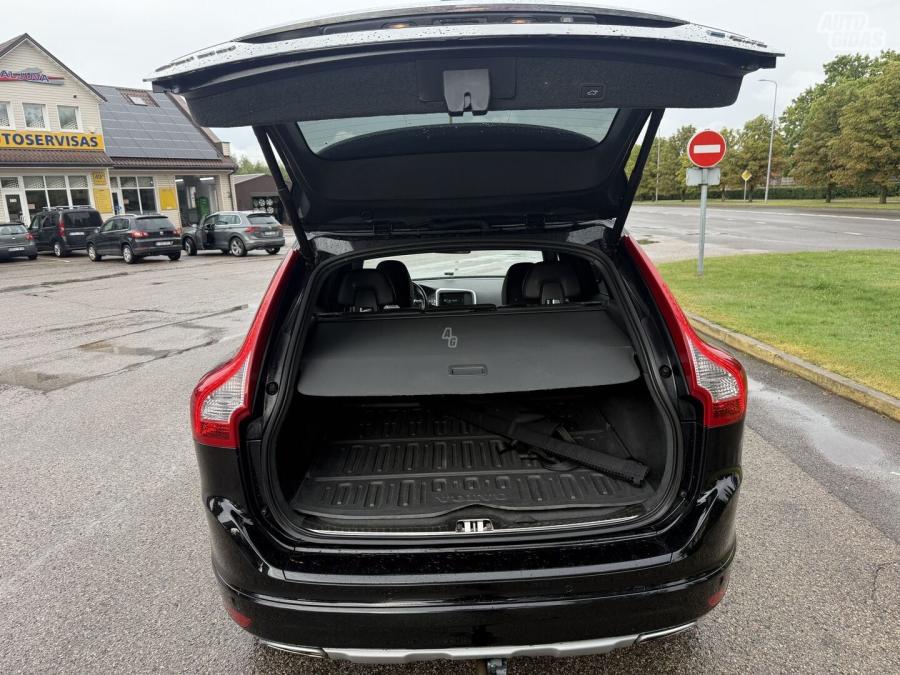 Volvo XC60 2015 Ukmergė, ar dzinēja tilpumu 2.40 L un nobraukumu 330 tūkst. km par 9300 €, foto 12 vietnē AUTOMOTO.COM.LV