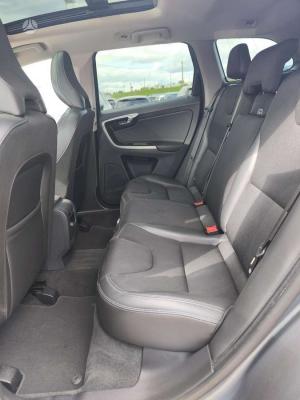 Volvo XC60 2015 Viļņa, ar dzinēja tilpumu 2.40 L un nobraukumu 244 tūkst. km par 11850 €, foto 10 vietnē AUTOMOTO.COM.LV