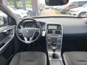 Volvo XC60 2015 Viļņa, ar dzinēja tilpumu 2.40 L un nobraukumu 244 tūkst. km par 11850 €, foto 13 vietnē AUTOMOTO.COM.LV