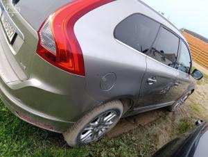Вольво ХС60 2015 в Гаргждай, объемом двигателя 3.20 л и пробегом 158 тыс. км за 7000 €, фото 8 на AUTOMOTO.COM.LV