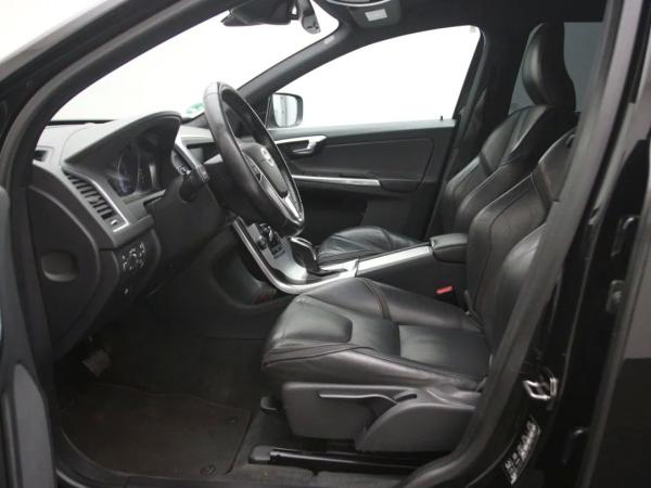 Volvo XC60 2016 Viļņa, ar dzinēja tilpumu 2.00 L un nobraukumu 215 tūkst. km par 15599 €, foto 4 vietnē AUTOMOTO.COM.LV